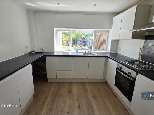 Ellisgill Court, Milton Keynes, MK13 3 bed terraced house to rent £1,595 pcm £368 pw