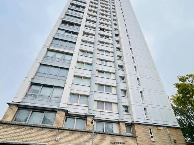 Elliston House, Wellington Street. 2 bed flat to rent £1,950 pcm £450 pw