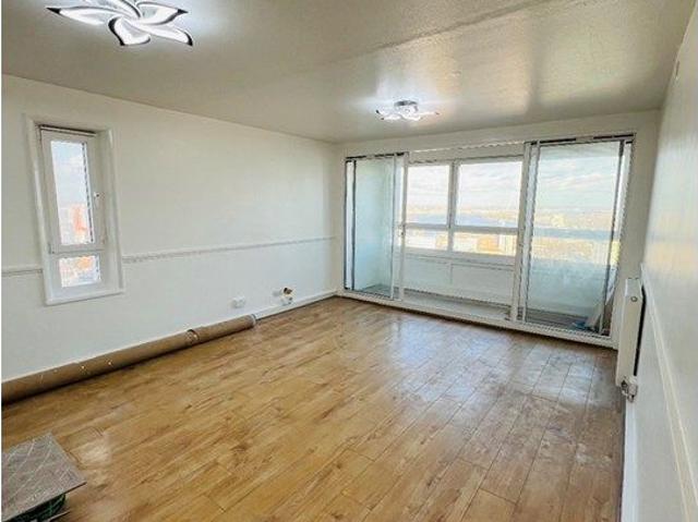 Elliston House, London SE18, 2 bed flat to rent, £1,950 pcm | PrimeLocation