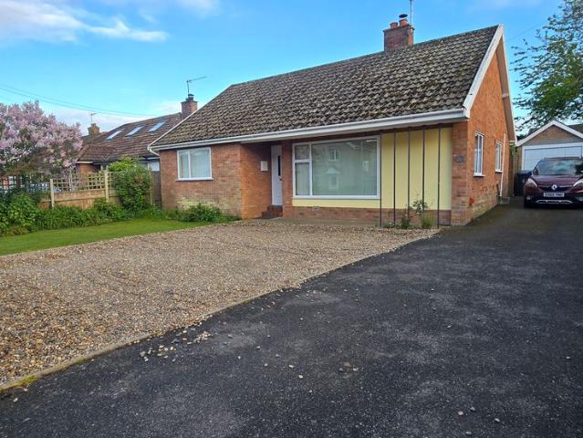 Ellough Road, Beccles NR34, 3 bed bungalow to rent, £1,300 pcm | PrimeLocation