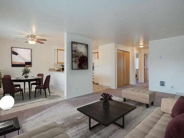 ELLSWORTH SQUARE APARTMENTS 3 Bedroom Apartment for Rent at 2800 Fisher Rd Ne, Salem, OR 97305 North Lancaster