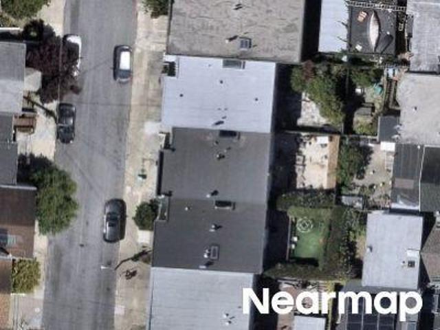 Ellsworth St
