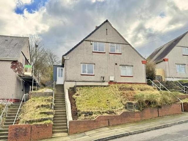 Elphin Crescent, Townhill, 2 Bedroom Semi detached