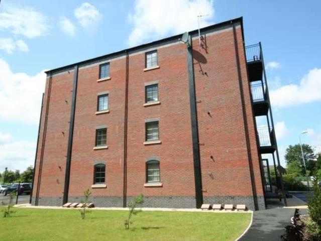 Elphins Drive, Wilderspool Park, Warrington, WA4
