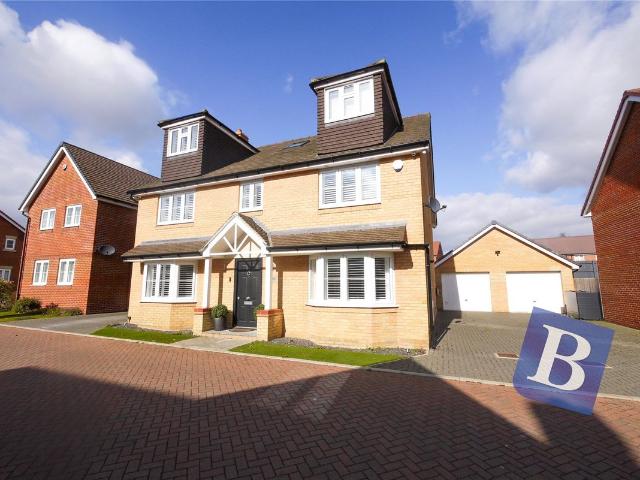 Elstar Road, Ongar, Essex CM5, 5 bed detached house to rent, £4,000 pcm | PrimeLocation