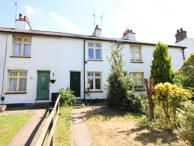 Elstree Road, Bushey Heath, Herts WD23, 2 bed detached house to rent, £1,600 pcm | PrimeLocation