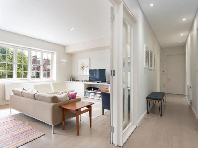Elsworthy Road, Primrose Hill, NW3 3 bed apartment to rent £6,500 pcm £1,500 pw