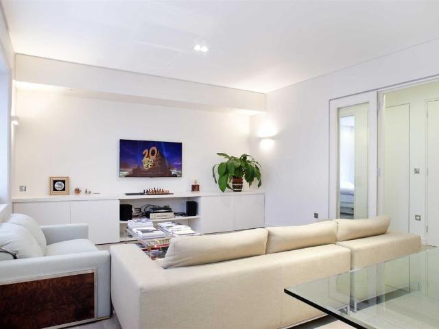 Elsworthy Road, Primrose Hill NW3, 3 bed flat to rent, £6,500 pcm | PrimeLocation