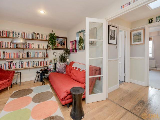 Elsham Road, W14