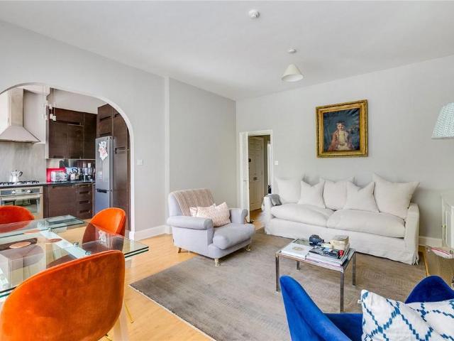 Elsham Road, London W14 2 bed flat to rent £2,750 pcm £635 pw