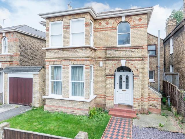 Elsie Road Dulwich SE22 5 bed detached house to rent £5,000 pcm £1,154 pw