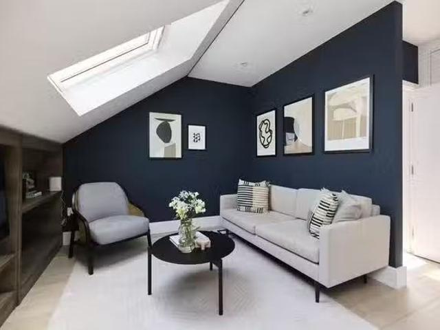 Elspeth Road