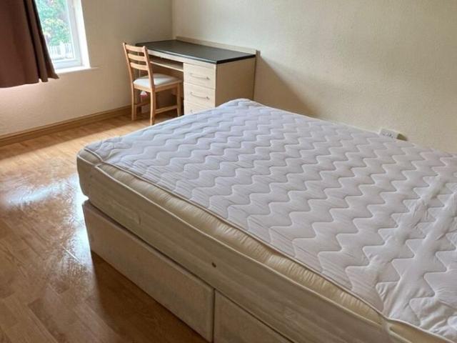 Eltham Rise, Woodhouse, Leeds, LS6 2TZ