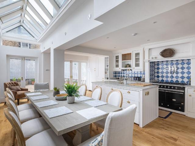 Elthiron Road, Hammersmith And Fulham, Parsons Green, London SW6, 6 bed detached house to rent, £13,000 pcm | PrimeLocation