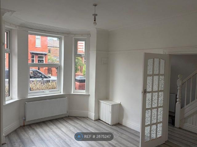 Elton Avenue, Manchester M19, 3 bed semi detached house to rent, £1,800 pcm | PrimeLocation