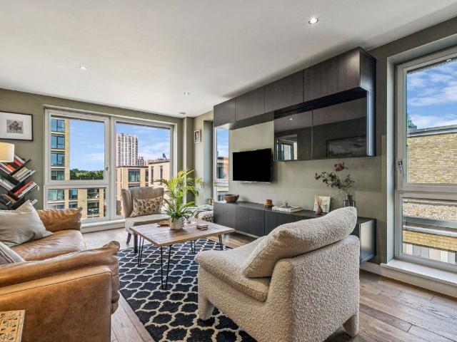 Eltringham Street, Battersea Reach SW18, 3 bed flat to rent, £3,500 pcm | PrimeLocation
