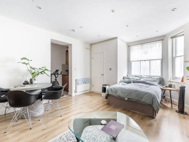 Elvaston Place, South Kensington, London SW7, Studio to rent, £1,950 pcm | PrimeLocation