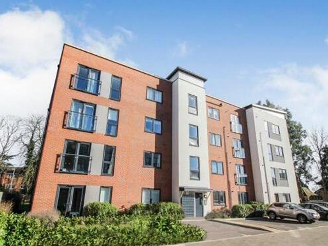 Elvian Close, Reading, 2 Bedroom Flat
