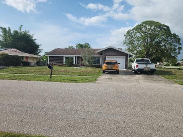 Elyton Dr