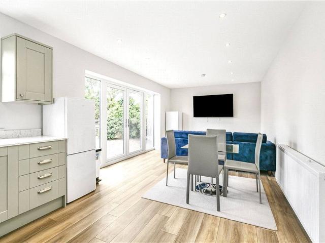 Ely Place, Canterbury Road, Guildford, Surrey, GU2 9TD