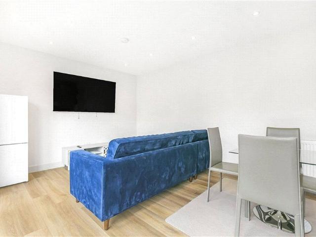Ely Place, Canterbury Road, Guildford, Surrey, GU2 9TD