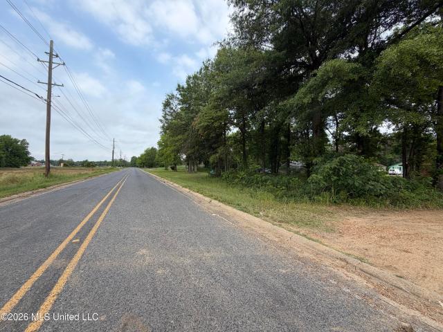 Elzy Avenue, Greenwood, MS 38930