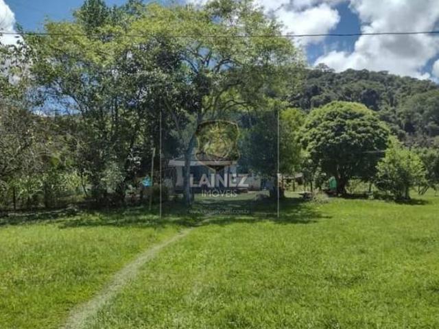 em Santa Rita do Ribeira Miracatu