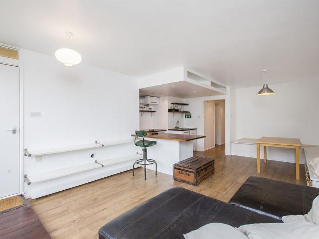 Emmanuel House, London, SE21