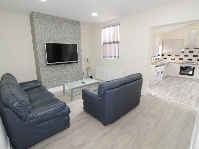 Emmanuel Street, Preston, Lancashire PR1, 3 bed terraced house to rent, £585 pppm | PrimeLocation