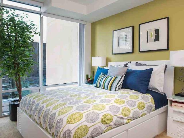 Emme 2 Bedroom Apartment for Rent at 6350 Christie Ave, Emeryville, CA 94608