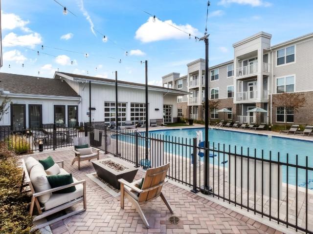 Emmett on Montague 1 Bedroom Apartment for Rent at 3229 W Montague Ave, North Charleston, SC 29418