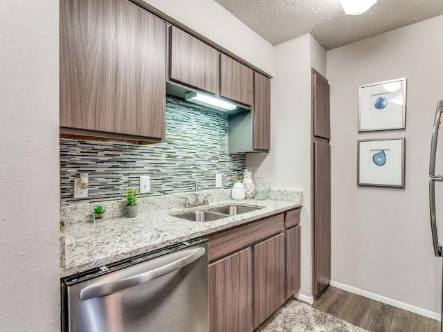 Emmitt Luxury Apartments 2 Bedroom Apartment for Rent at 5613 Coventry Park Dr, Haltom City, TX 76117