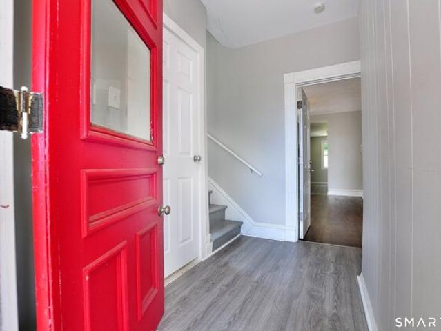 Emmons Pl, New Britain, Home For Sale