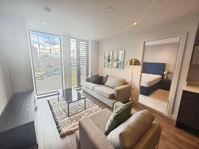 Embankment Exchange, 96 Greenagate, Salford M3, 2 bed flat to rent, £1,650 pcm | PrimeLocation
