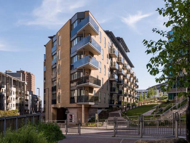 Embankment House, 7 Fleet St BN1 1 bed flat to rent £1,650 pcm £381 pw