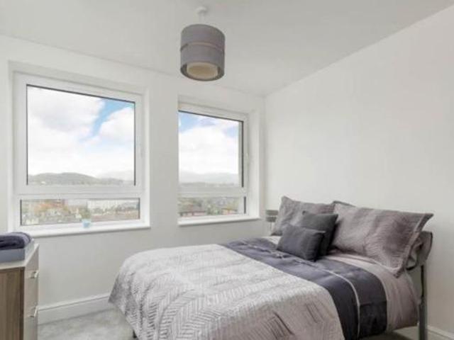 Embankment West Elfin Square, Edinburgh, 1 Bedroom Flat