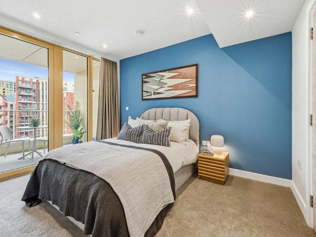 Embassy Boulevard, 29 Linear Place SW11, Studio to rent, £2,900 pcm | PrimeLocation