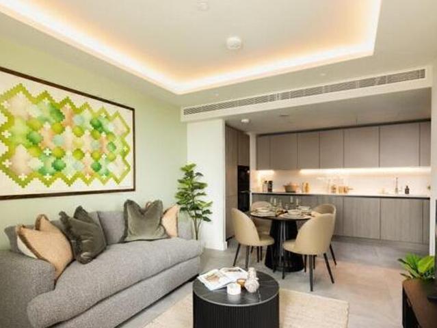 Embassy Boulevard, London, 2 Bedroom Apartment