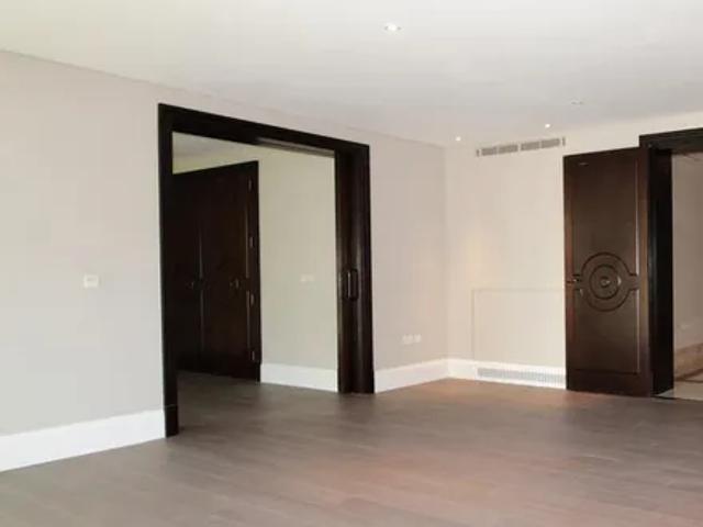 Embassy Court, 45 Wellington Road, London, NW8 9SL, United Kingdom | 4 bed apartment for rent #139070253 | Rentberry