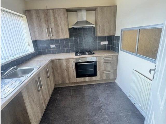 Embassy Drive, Oldbury B69, 3 bed terraced house to rent, £1,075 pcm | PrimeLocation