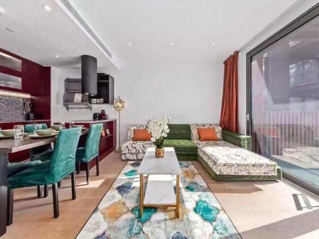 Embassy Gardens 15 One bed apartment