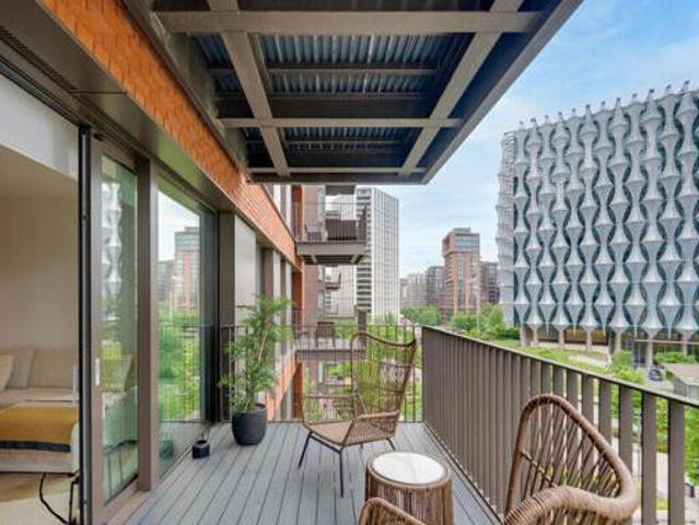 Embassy Gardens, Vauxhall, 2 Bedroom Apartment