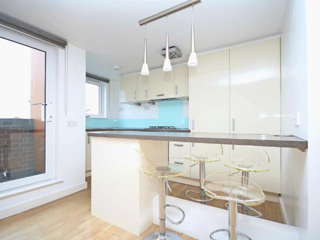 Embassy Lodge, 167 Green Lanes, London N16, 2 bed flat to rent, £2,550 pcm | PrimeLocation