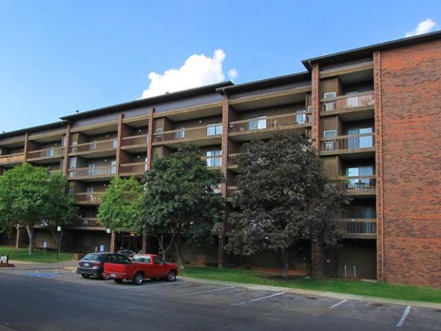 Embassy Park Apartments 2 Bedroom Apartment for Rent at 9045 Burt St, Omaha, NE 68114