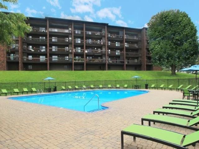 Embassy Park Apartments 2 Bedroom Apartment for Rent at 9045 Burt St, Omaha, NE 68114