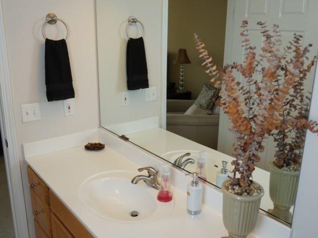 Embassy Place Apartments 2 Bedroom Apartment for Rent at 2219 Teakwood Cir, Highland, IN 46322
