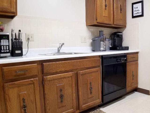 Embassy Square Apartments 1 Bedroom Apartment for Rent at 95 Embassy Sq, Tonawanda, NY 14150