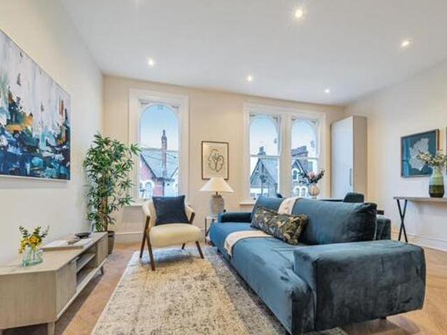 Embleton Road, Ladywell, 3 Bedroom Flat