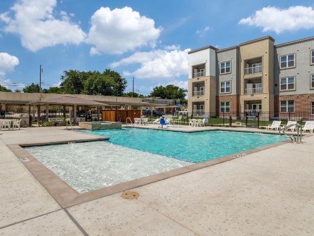 Embree Eastside By Palladium 3 Bedroom Apartment for Rent at 536 Davidson Dr, Garland, TX 75040