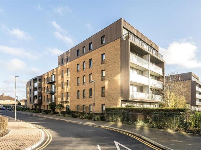 Embry Road, Kidbrooke Village. 2 bed apartment to rent £2,200 pcm £508 pw